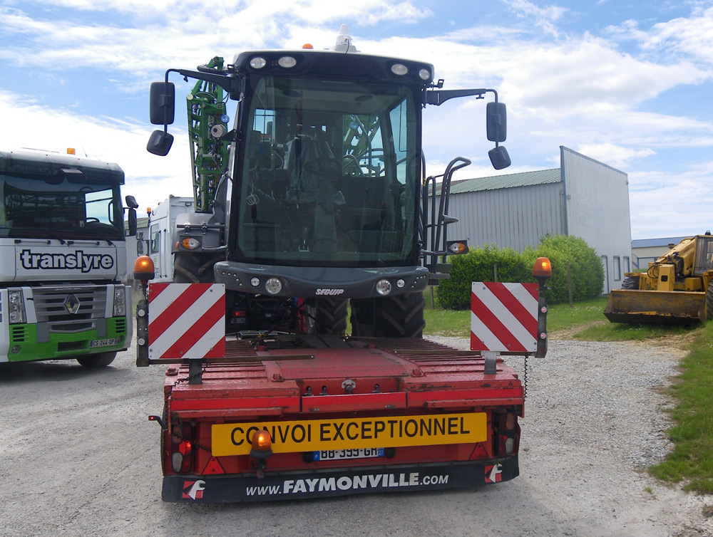 Transport exceptionnel automoteur - Translyre